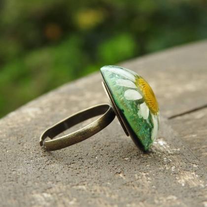 Adjustable Resin Statement Ring With Real Chamomile Flower on Luulla